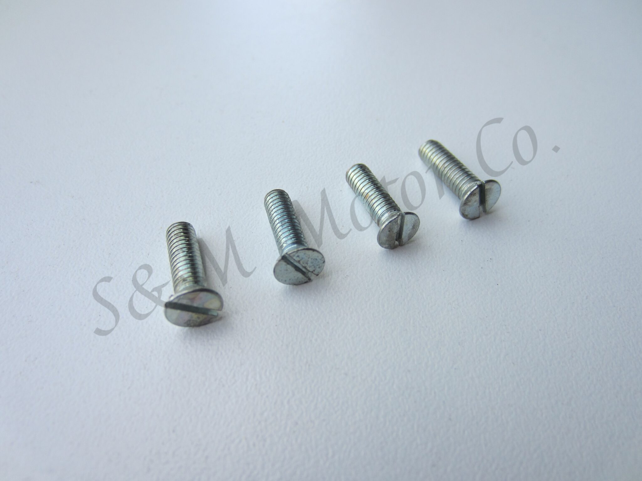 TRIUMPH TIGER CUB T20 GAS FUEL TANK BADGE EMBLEM SCREW 82-4468, F4468 ...